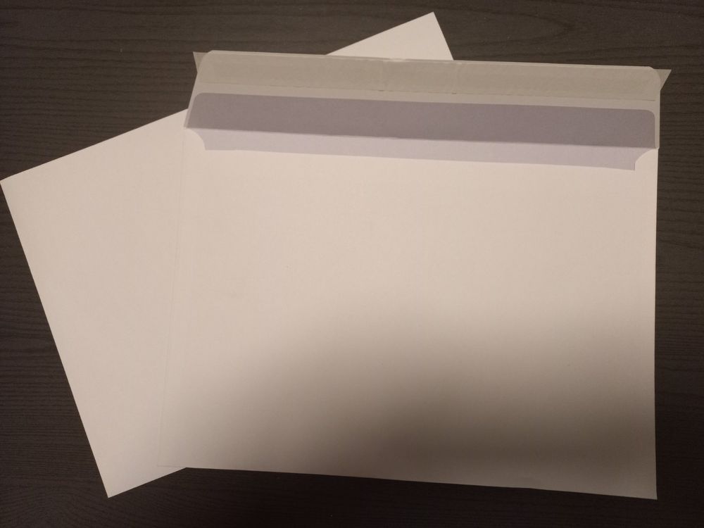 Kuvert in weiss für Blatt in A4 Grösse C4 | Kaufen auf Ricardo