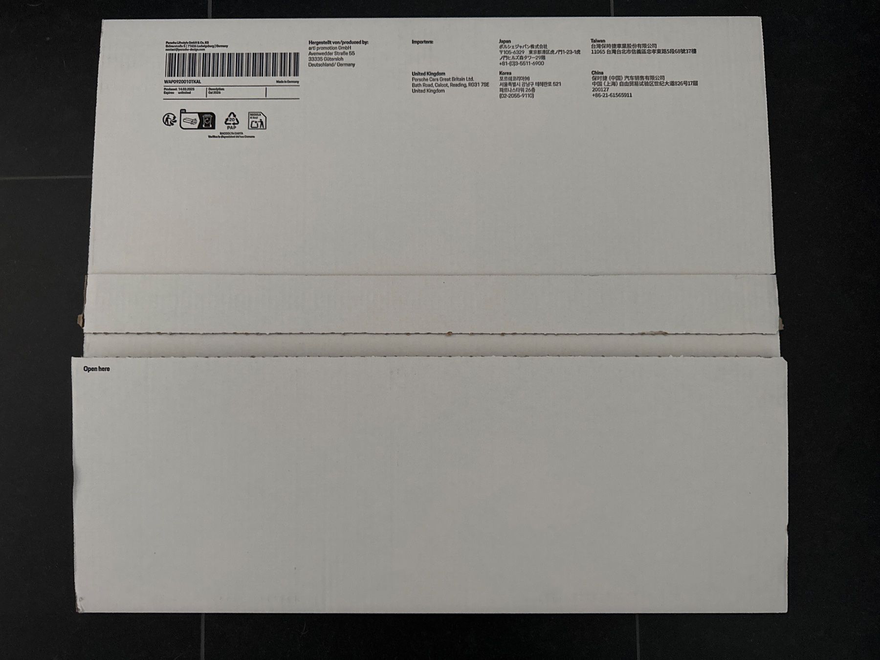 Porsche Kalender 2026 mit Sammelmünze (Neu (gemäss Beschreibung)) in ...