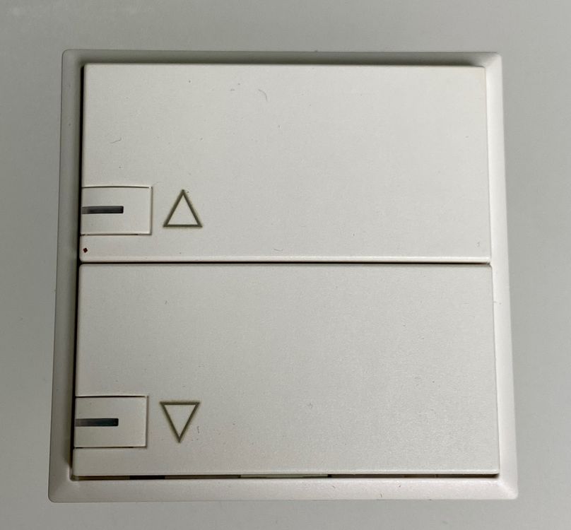 Feller Elektronik-Taster 2fach Auf/Ab mit LED | Kaufen auf Ricardo