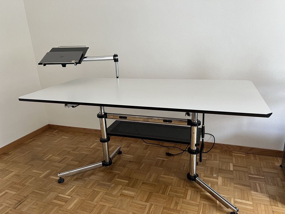 USM Kitos M höhenverstellbar/ 150/75cm weiss, sehr gut | Kaufen auf Ricardo