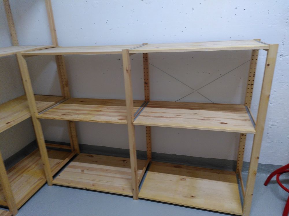 IVAR-Kellerregal, 174 x 124 cm, Tiefe 50 cm, mit 8 Tablaren (Gebraucht) in für CHF 150 – nur ...