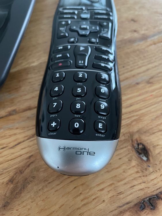 Logitech Harmony One (Gebraucht) in Eich für CHF 50 – mit Lieferung auf ...