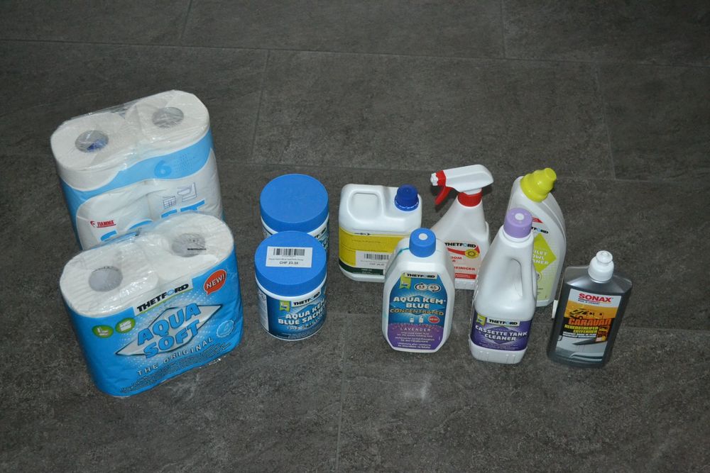 Restposten Chemikalien und Toiletten Artikel (Gebraucht) in Kölliken ...
