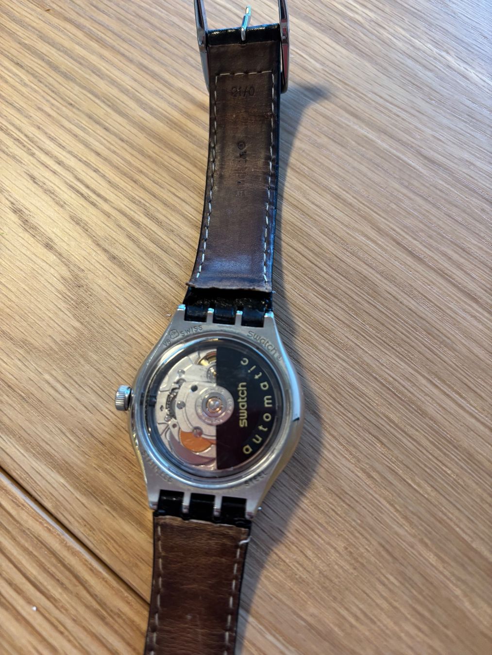 Swatch Swiss Automatic V8 – Automatik-Uhr – Gebraucht (Gebraucht) in ...