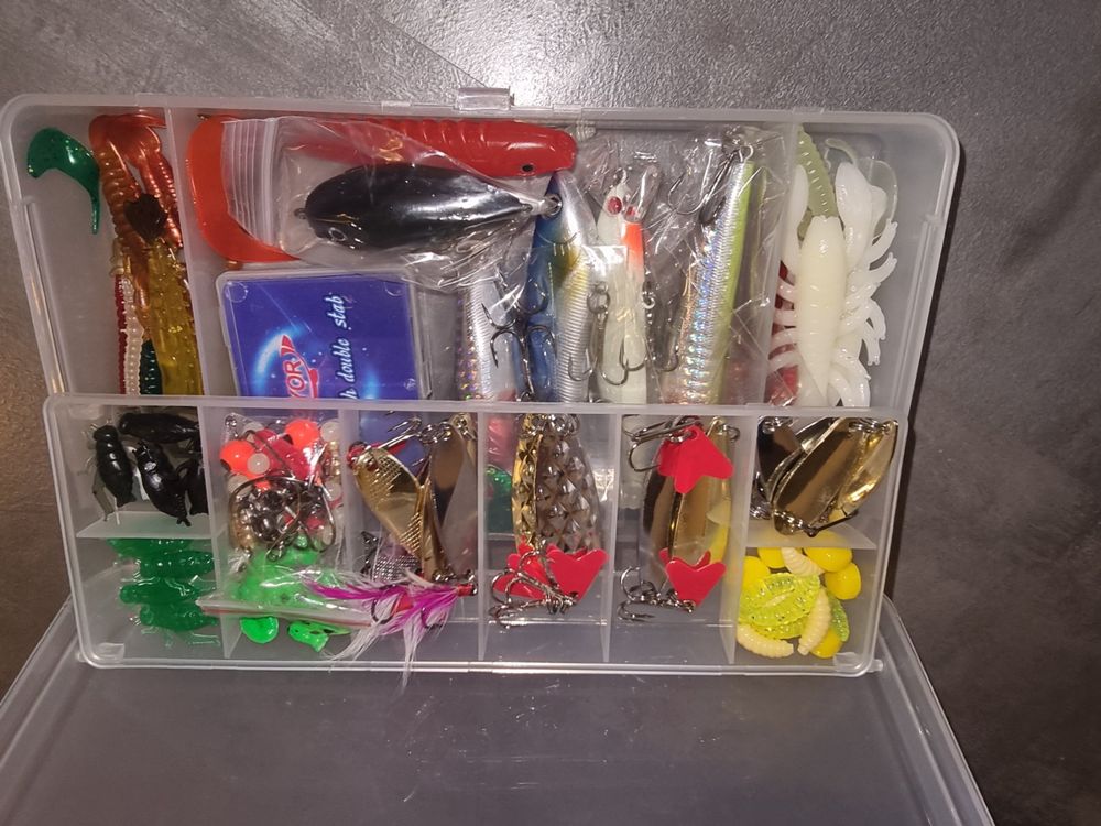 Fischer Set (Neu und originalverpackt) in Münchenstein für CHF 25 – mit ...