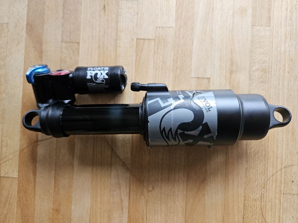 Fox Dampfer Verliert Luft