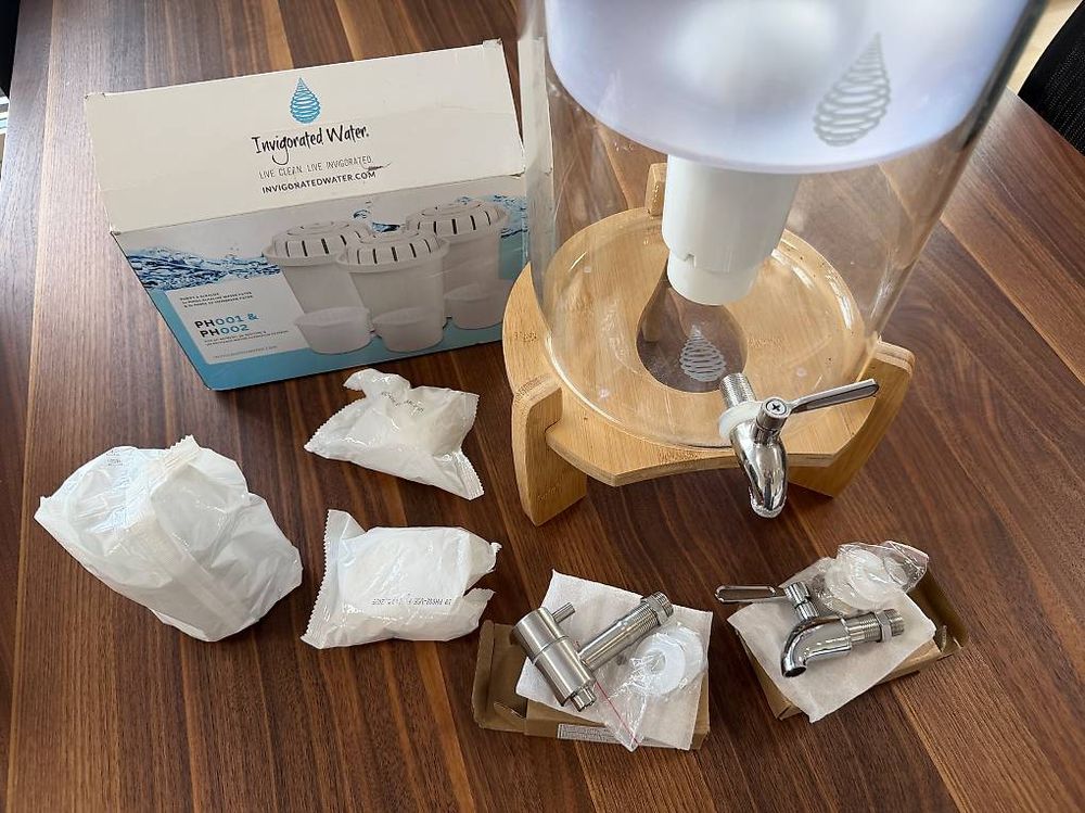 Invigorated Water Filter pH Recharge 9 Liter (Gebraucht) in Pfäffikon ...