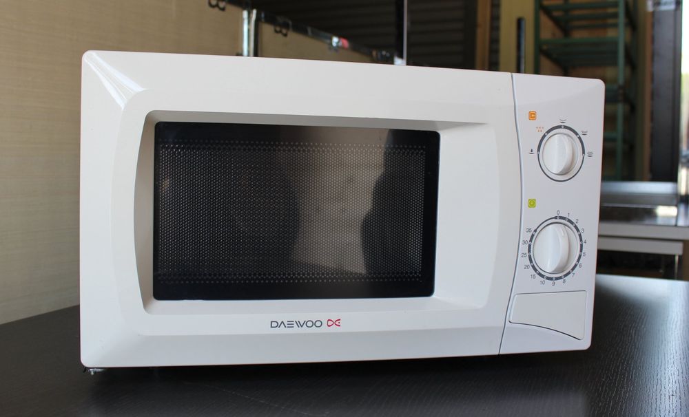 Mikrowelle Daewoo KOR-6L05 (Gebraucht) in Düdingen für CHF 17 – mit Lieferung auf Ricardo kaufen