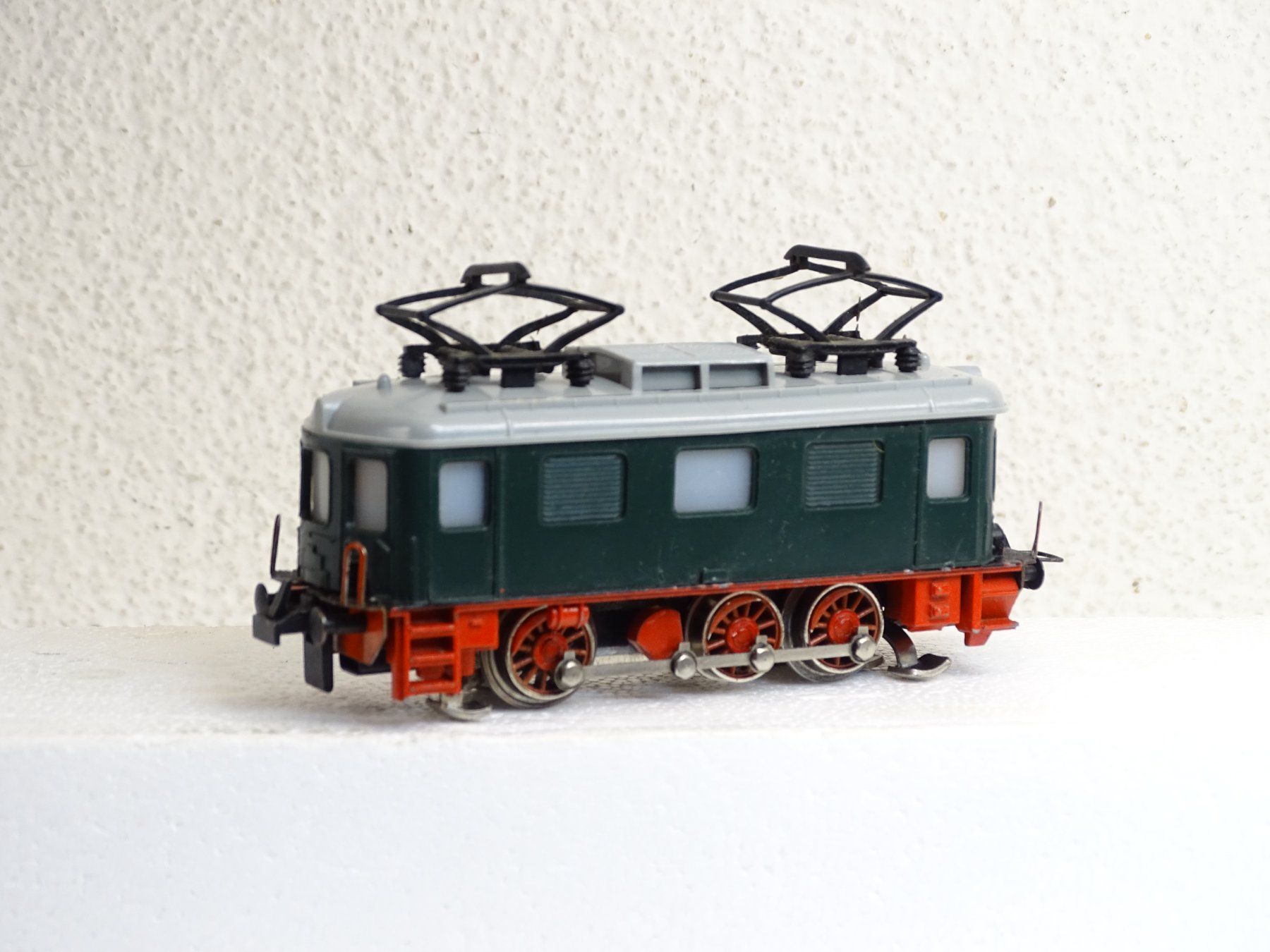 Trix Express BLS Lokomotive Grün, H0,GS/DC (Gebraucht) in Wohlen AG für ...