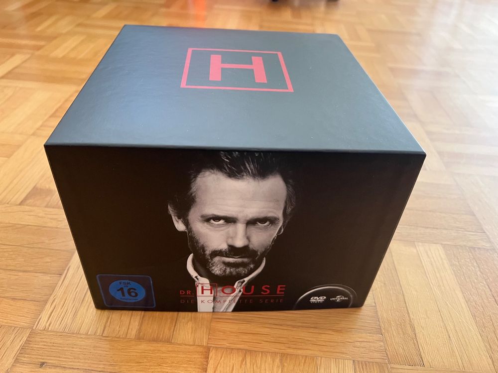 Dr House Box Komplette Serie Staffeln 1-8 (Gebraucht) in Zürich für CHF ...
