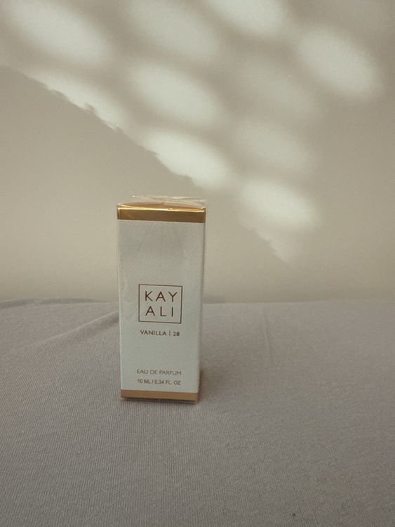 Kayali vanilla 10 ml (Neuf avec emballage d'origine) à Lausanne pour ...