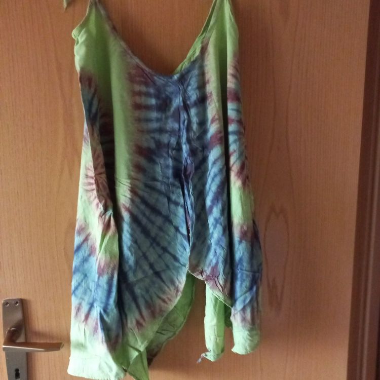 Bluse (Gebraucht) in Buus für CHF 2 – mit Lieferung auf Ricardo kaufen