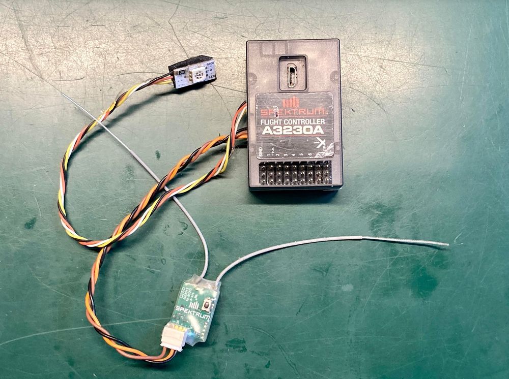 Spektrum Flight Controller A3230A DSMX Carbon Cub S2 (Gebraucht) in für ...