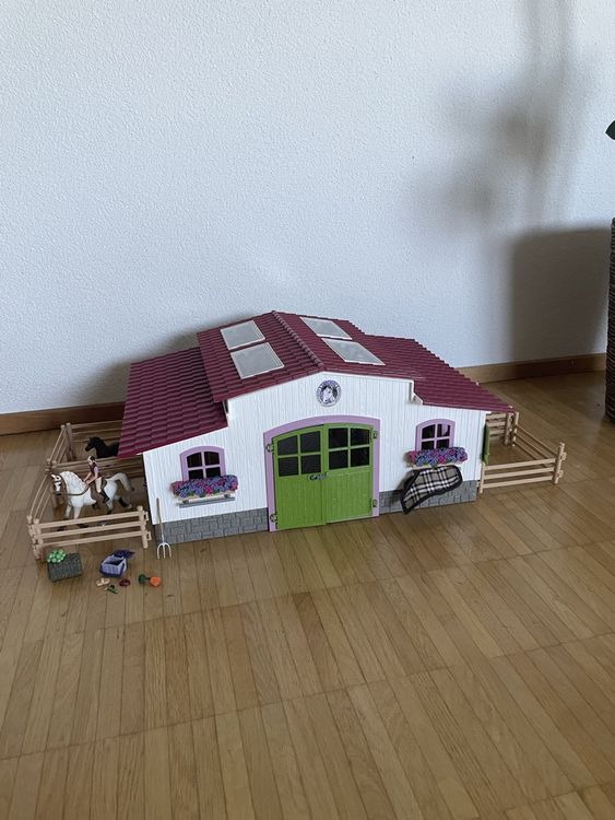 Schleich Pferdestall Horse Club gross 42344 (Gebraucht) in Fehraltorf ...