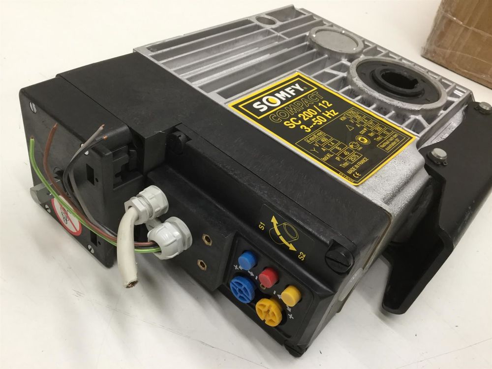 Somfy Compact Tor Antrieb, Typ:SC 200/12 (Gebraucht) in Siebnen für CHF ...