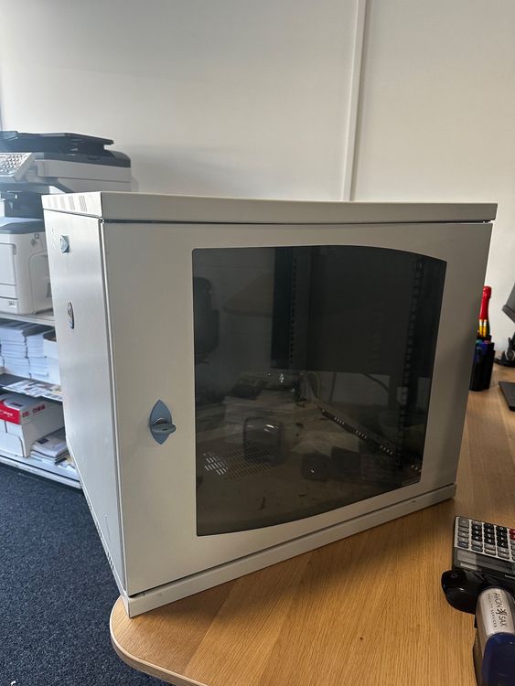 Serverschrank 60x52cm | Kaufen auf Ricardo