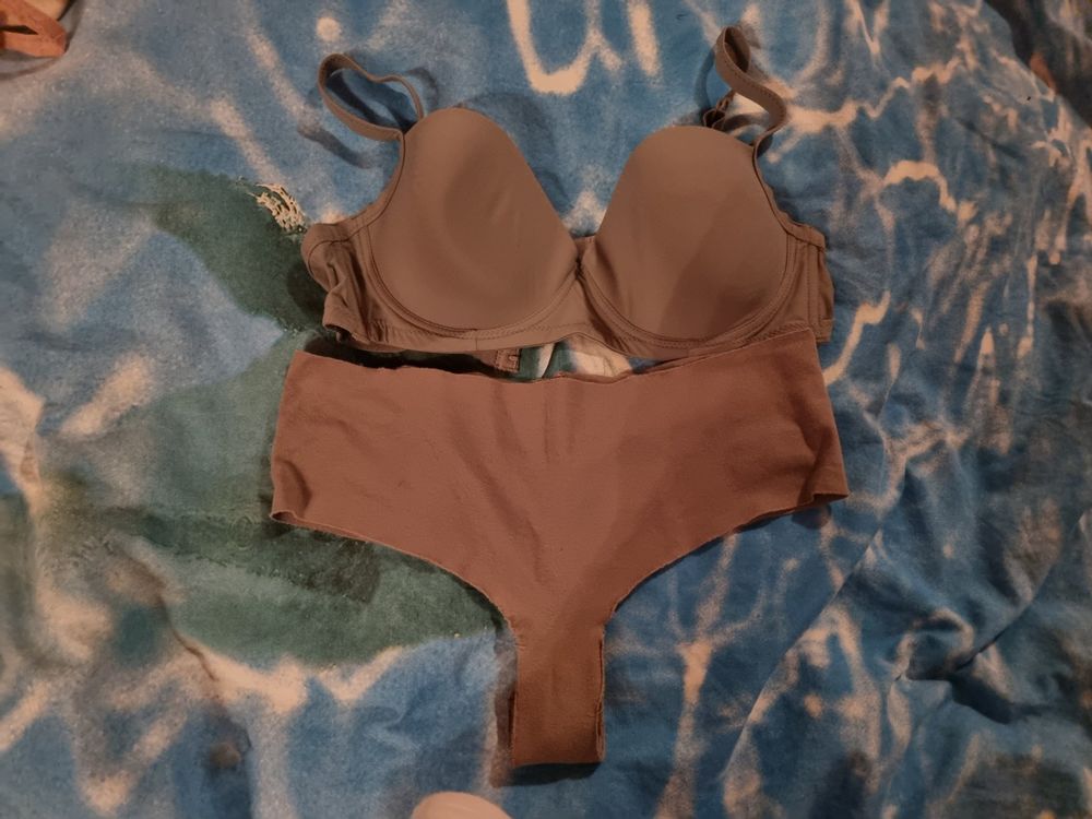 Unterwäsche Set Tezenis BH Push-Up 85C Grau | Kaufen auf Ricardo