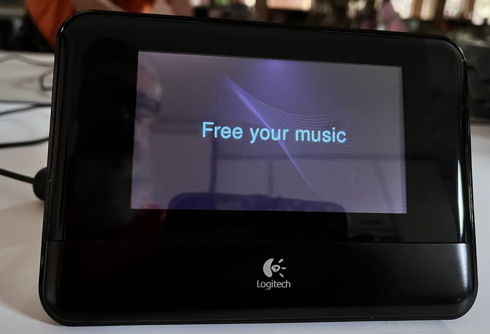 Squeezebox Logitech touch (Gebraucht) in Frutigen für CHF 77 – mit Lieferung auf Ricardo kaufen