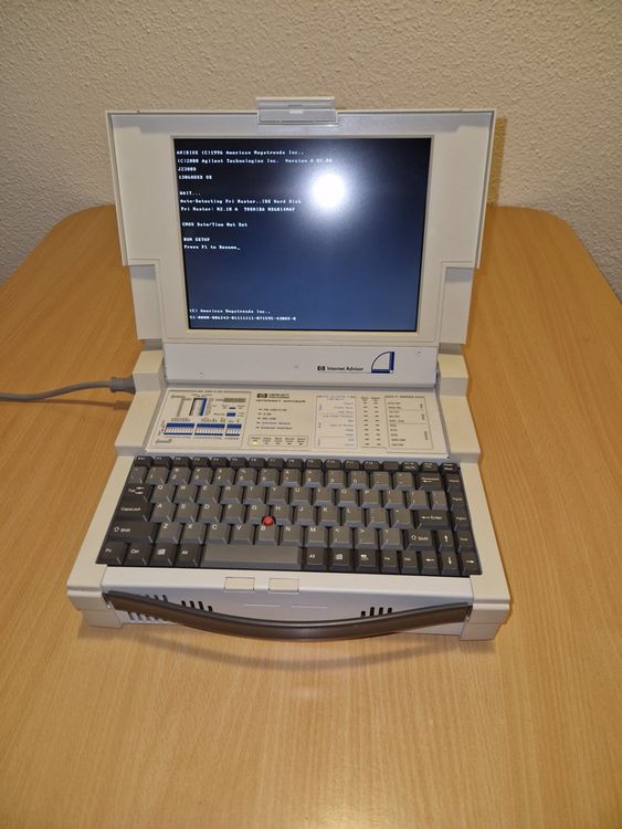Retro Laptop: HP Internet Advisor (Defekt) in Lengnau AG für CHF 65 ...