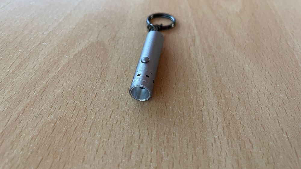 Mini LED Schlüsselanhänger Taschenlampe LED LENSER V9 Micro | Kaufen ...