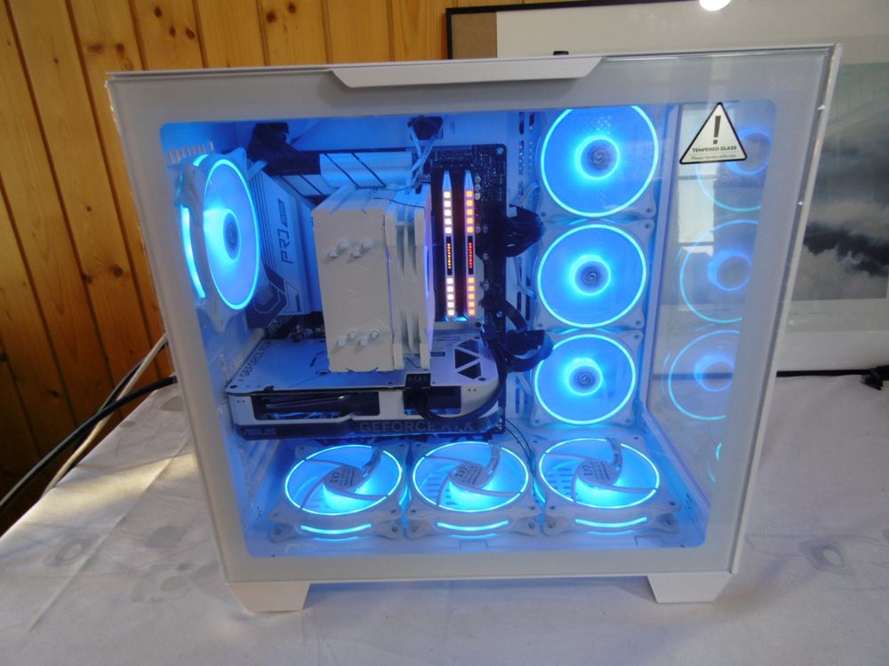 White RGB Gaming PC Geforce RTX 4070 32 GB 1TB SSD W11p | Kaufen auf ...