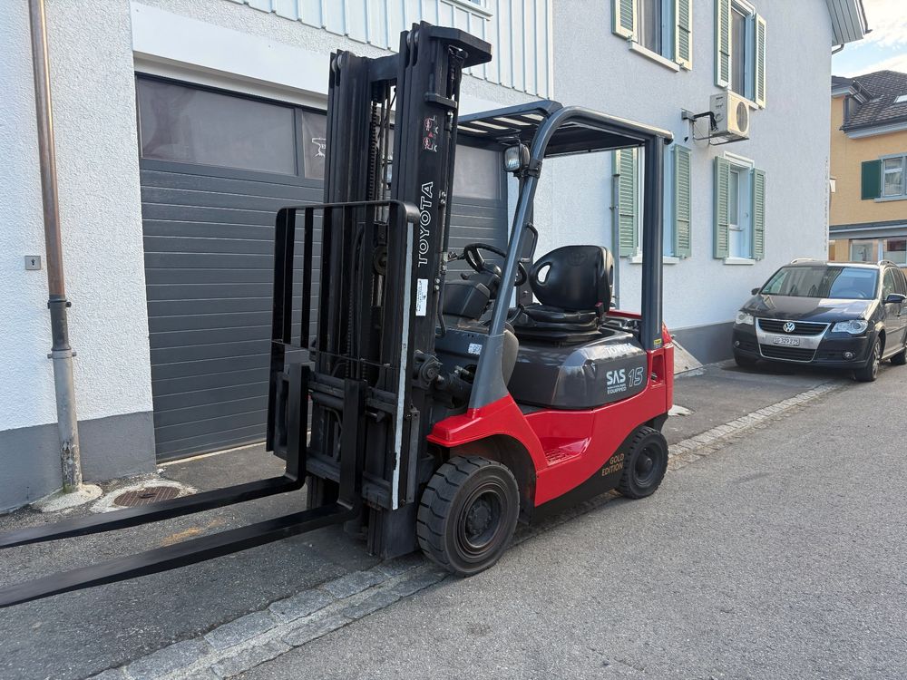 Stapler Diesel Gabelstapler Toyota Gold Edition 5 Meter (Gebraucht) in ...