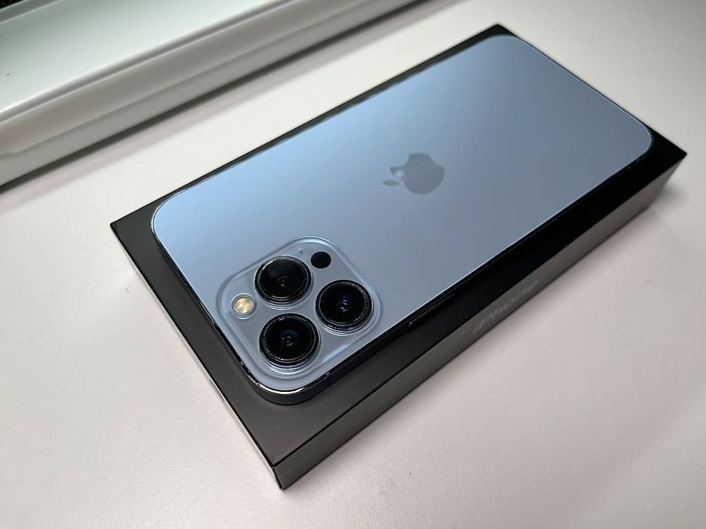 iPhone 13 Pro Max | Aufbereitet | 256 GB | Sierra Blue | Top (Gebraucht ...