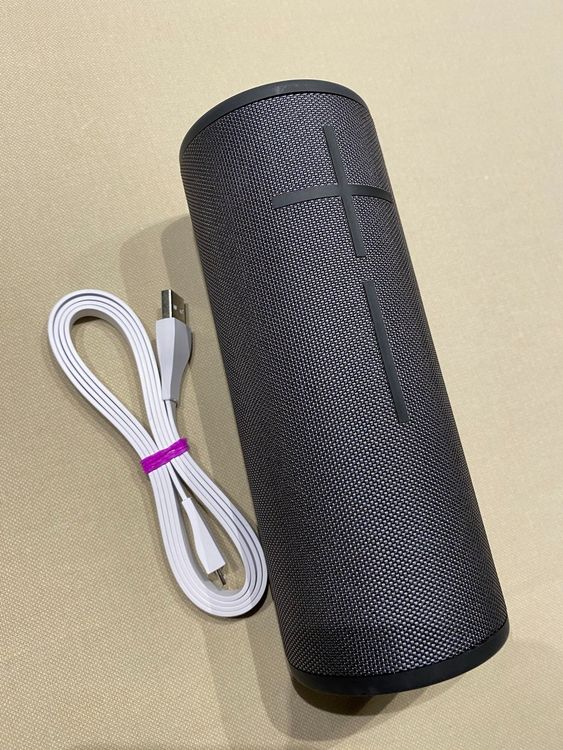 UE Boom 3 Bluetooth Speaker | Kaufen auf Ricardo