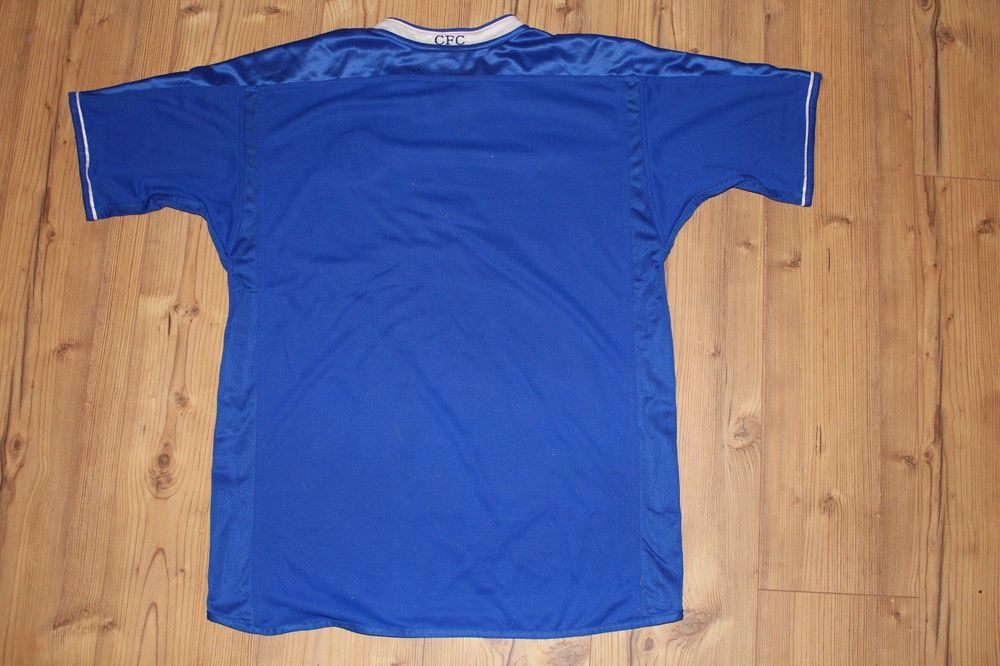 Original Chelsea FC 2003-2005 Home Shirt (Gebraucht) in Solduno für CHF ...