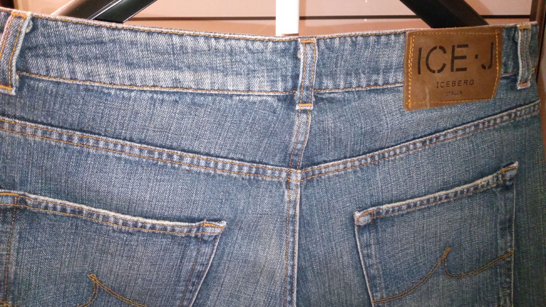 Jeans délavé Iceberg Ice J, style grunge tendance! T 32 (Neuf (Voir ...