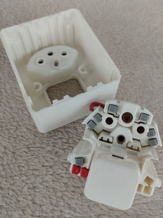 Taster Sch.3 mit Typ 13 Feller Standard Aufputz Kleinkombi (Neu (gemäss ...