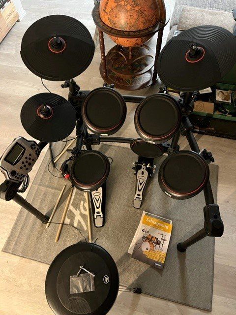E-Drum Set Fame DD-5500 Pro (Neu (gemäss Beschreibung)) in Illnau für ...