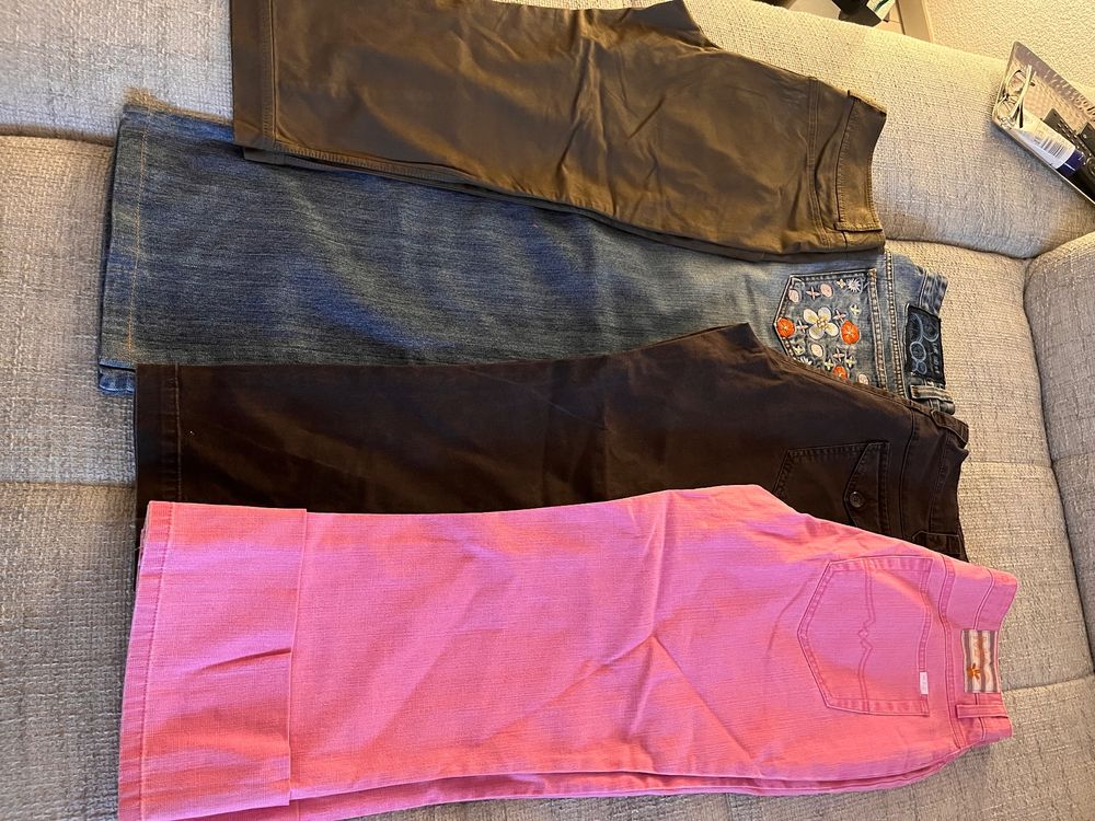 Marken Hose 4Stück (Gebraucht) in Brüttisellen für CHF 12 – mit ...