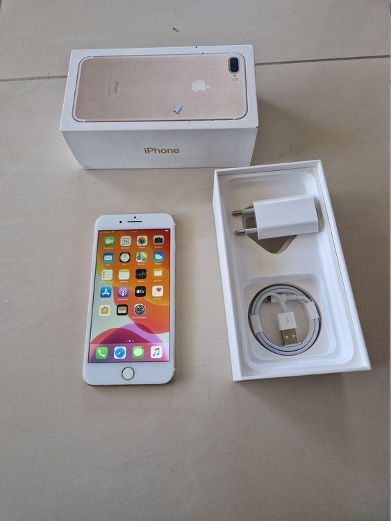 iPhone 7 Plus 32GB Gold 2162 mit neuem Akku | Kaufen auf Ricardo