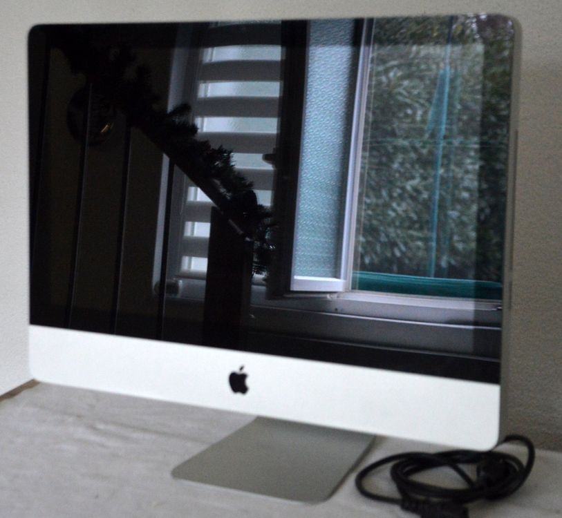 Apple iMac A1311 21,5" (Defekt) in Collonges für CHF 40 – mit Lieferung ...
