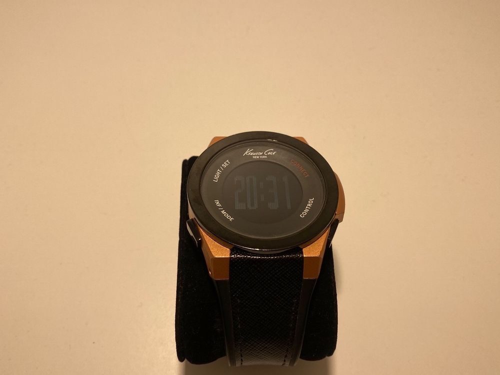 Smartwatch Kenneth Cole | Kaufen auf Ricardo