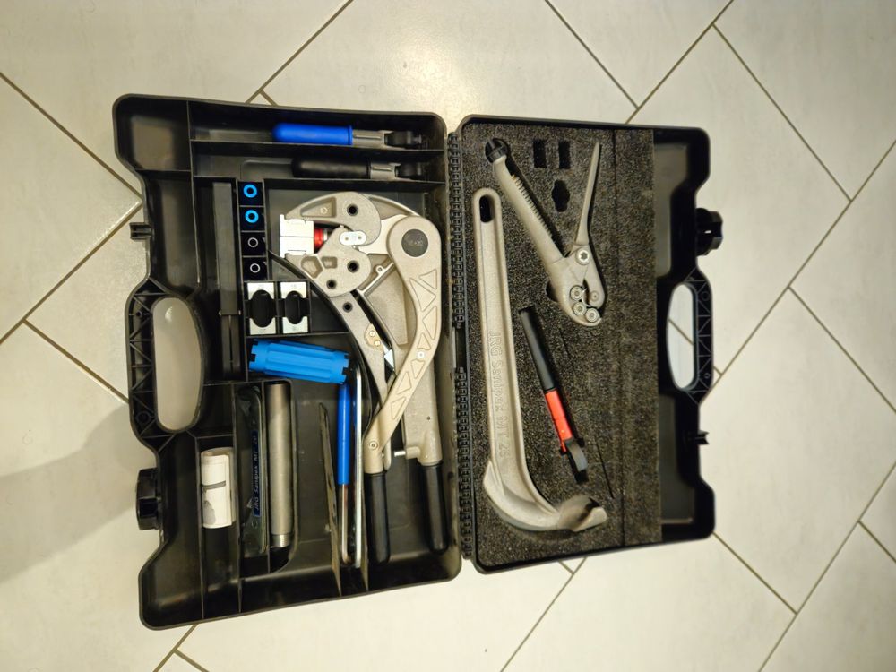 JRG Sanipex MT 16-26 Montagekoffer (Gebraucht) in Oberlunkhofen für CHF ...