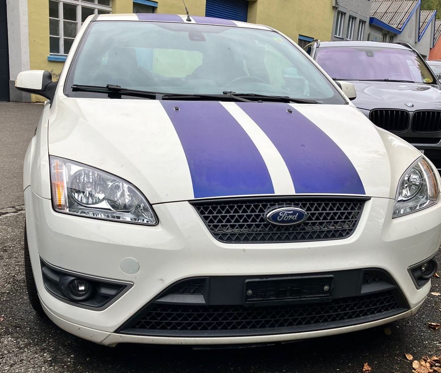 Ford Focus ST mit Motorschaden ab Platz | Kaufen auf Ricardo Ford Focus ST mit Motorschaden ab Platz | Kaufen auf Ricardo