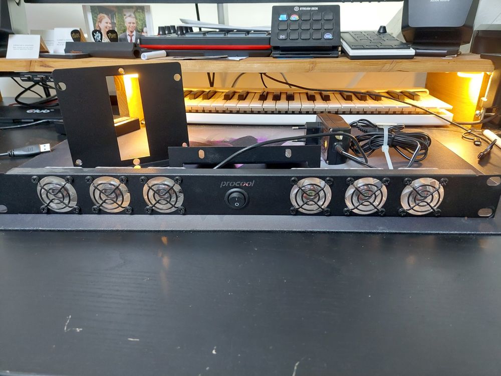 Hughes & Kettner Grandmeister 36 inkl. Pedal & 19" Rackmount (Gebraucht ...