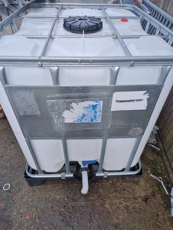 1000lt Tank (Gebraucht) in für CHF 50 – nur Abholung auf Ricardo kaufen