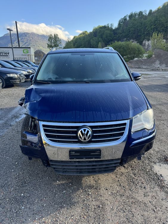 VW Touran 1.4TSI 2009 B5a 7Plätzer Unfallauto (Gebraucht) in Mollis für CHF 510 – nur Abholung ...