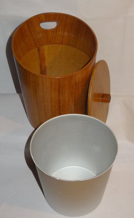 Sceau à glace en bois, design scandinave 1960. (Gebraucht) in Fribourg ...