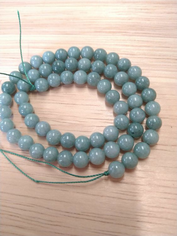 1 Strang wunderschöne natürliche Burmese Jade Perlen 6mm (Neu und ...