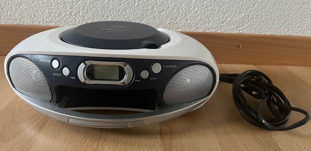 Intertronic MCD-98, Radio, CD-Player (Gebraucht) in Zürich für CHF 3 ...
