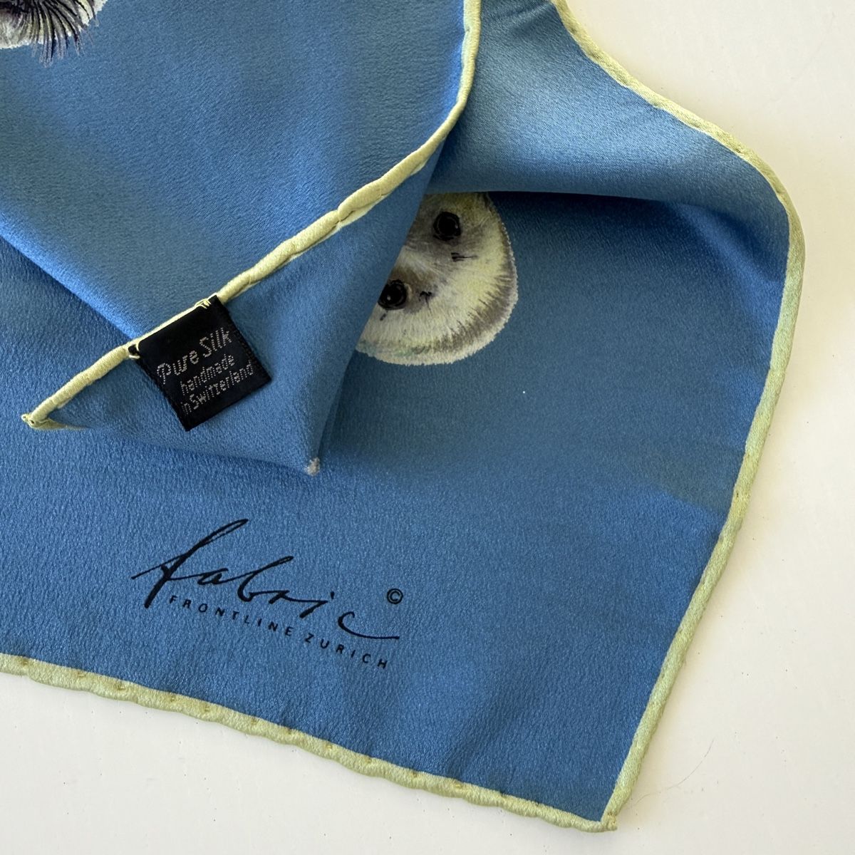 FABRIC FRONTLINE Satin Silk (Gebraucht) in Freienbach für CHF 90 – mit ...