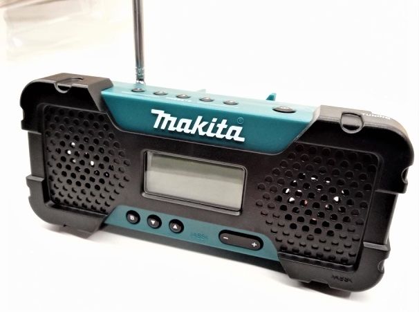 Makita Akku Und Ladegerat Fur Radio