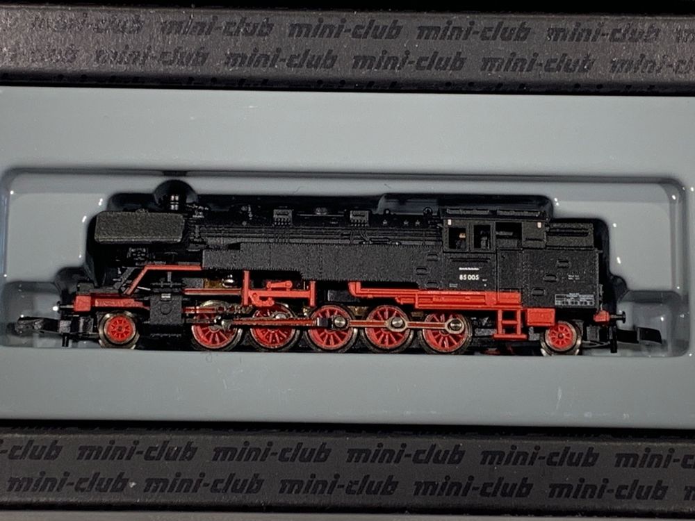 Märklin 88886 Schwere Tenderlokomotive BR 85 Spur Z (Gebraucht) in ...