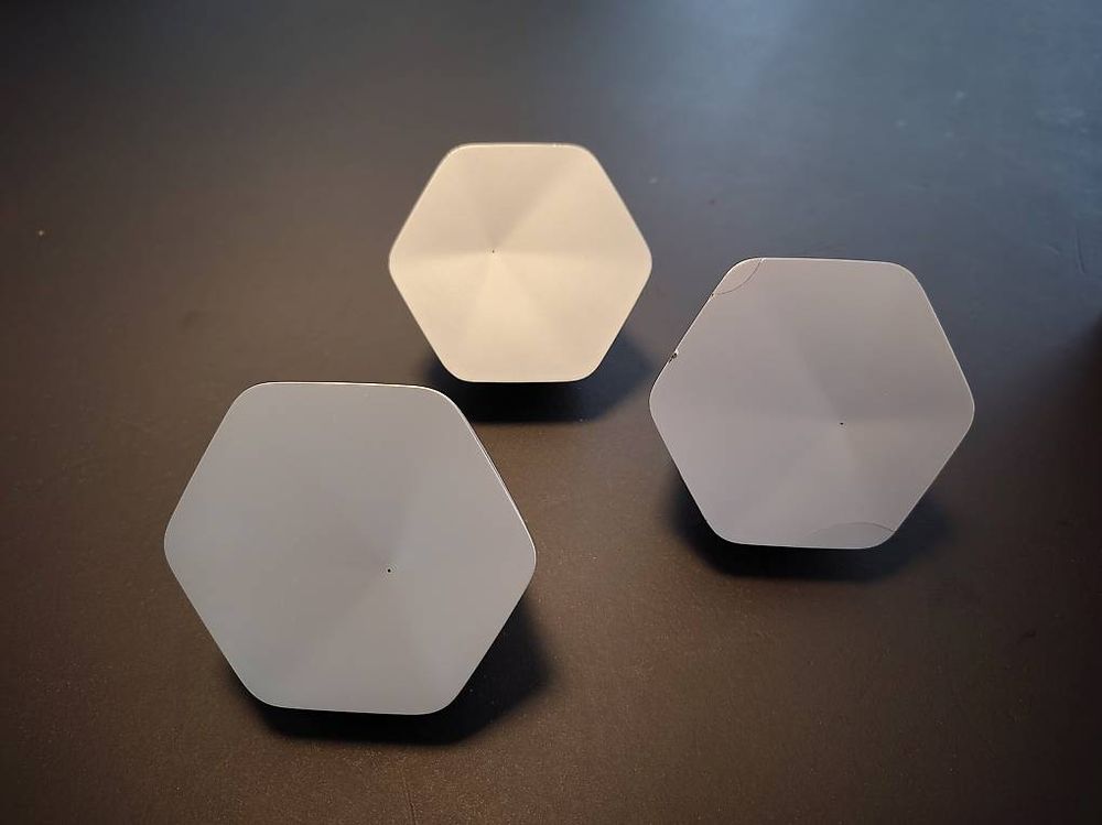 Plume SuperPod 3Stk smarte W-lan Verstärker (Gebraucht) in Zürich für ...