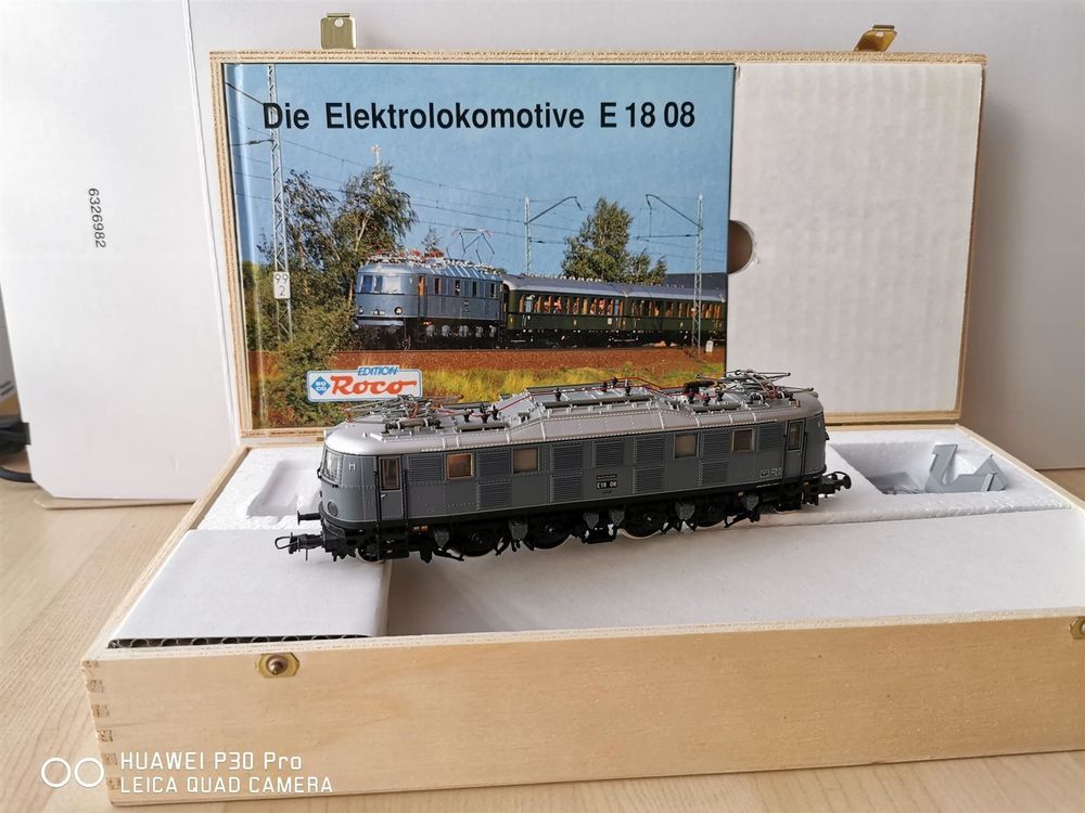 ROCO 43660 DC/HO E-Lok BR E18 08 DRG (Gebraucht) in Nürensdorf für CHF 119 – mit Lieferung auf ...