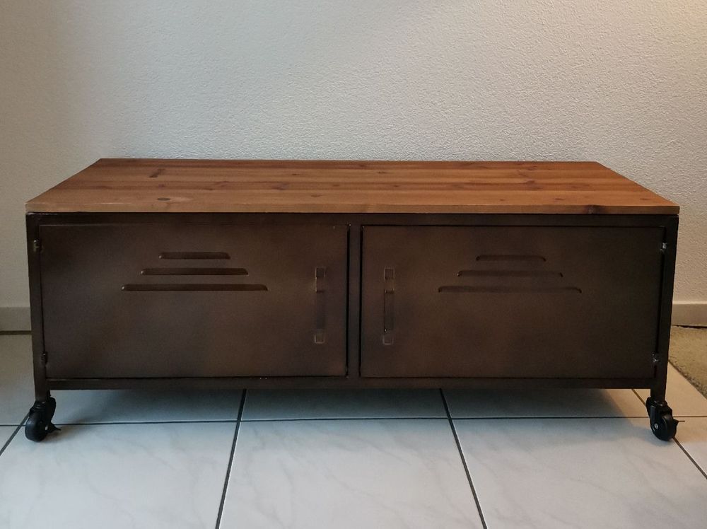 TV-Lowboard Industrial Design Metall Holz Unikat (Gebraucht) in ...